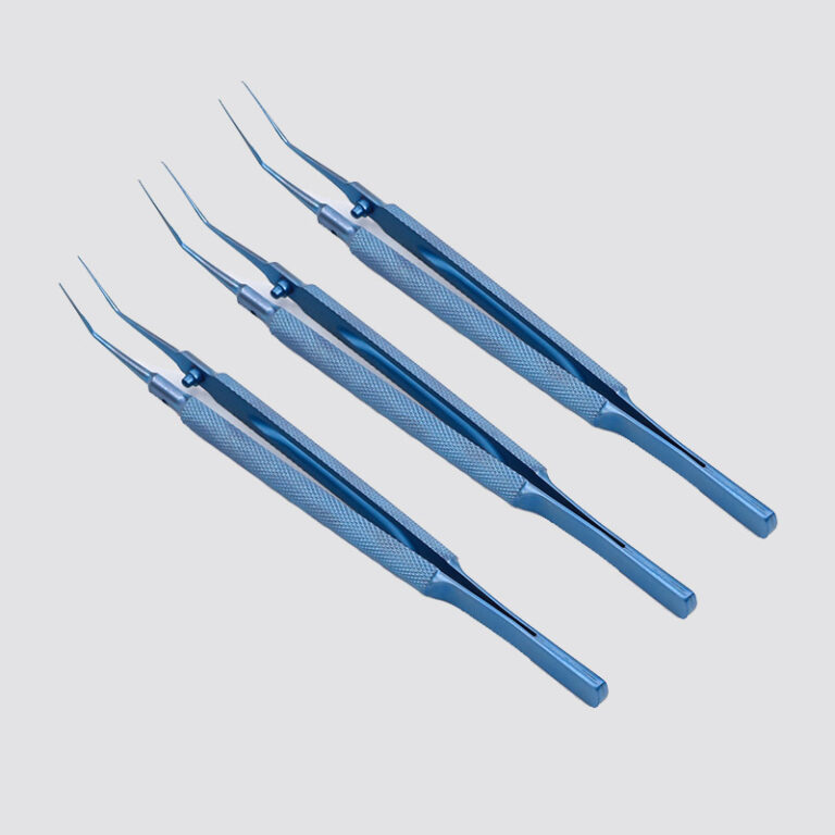 Using Utrata Capsulorhexis Forceps Effectively in Surgery